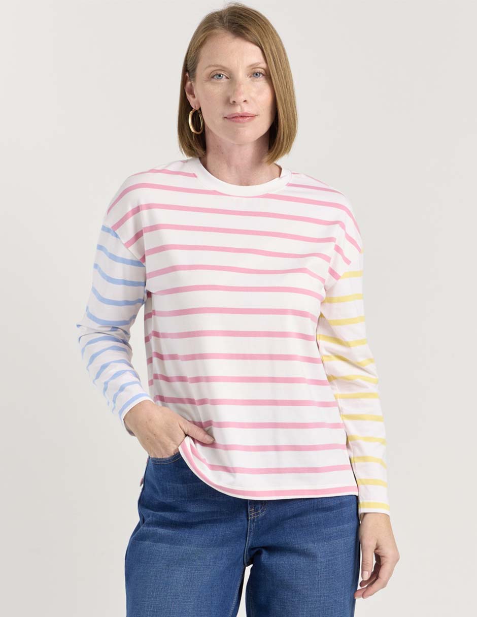 Playera manga larga Weekend cuello redondo para mujer